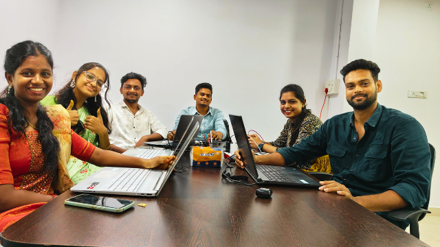 Skills Uprise | India's Best Training Programs | Online Courses ...